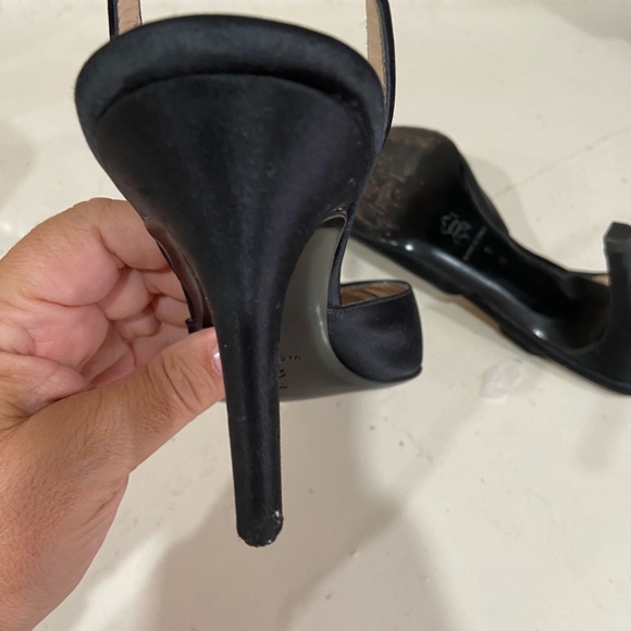 Isaac Mizrahi | Shoes | Isaac Mizrahi Black Satin Evening Pumps | Poshmark